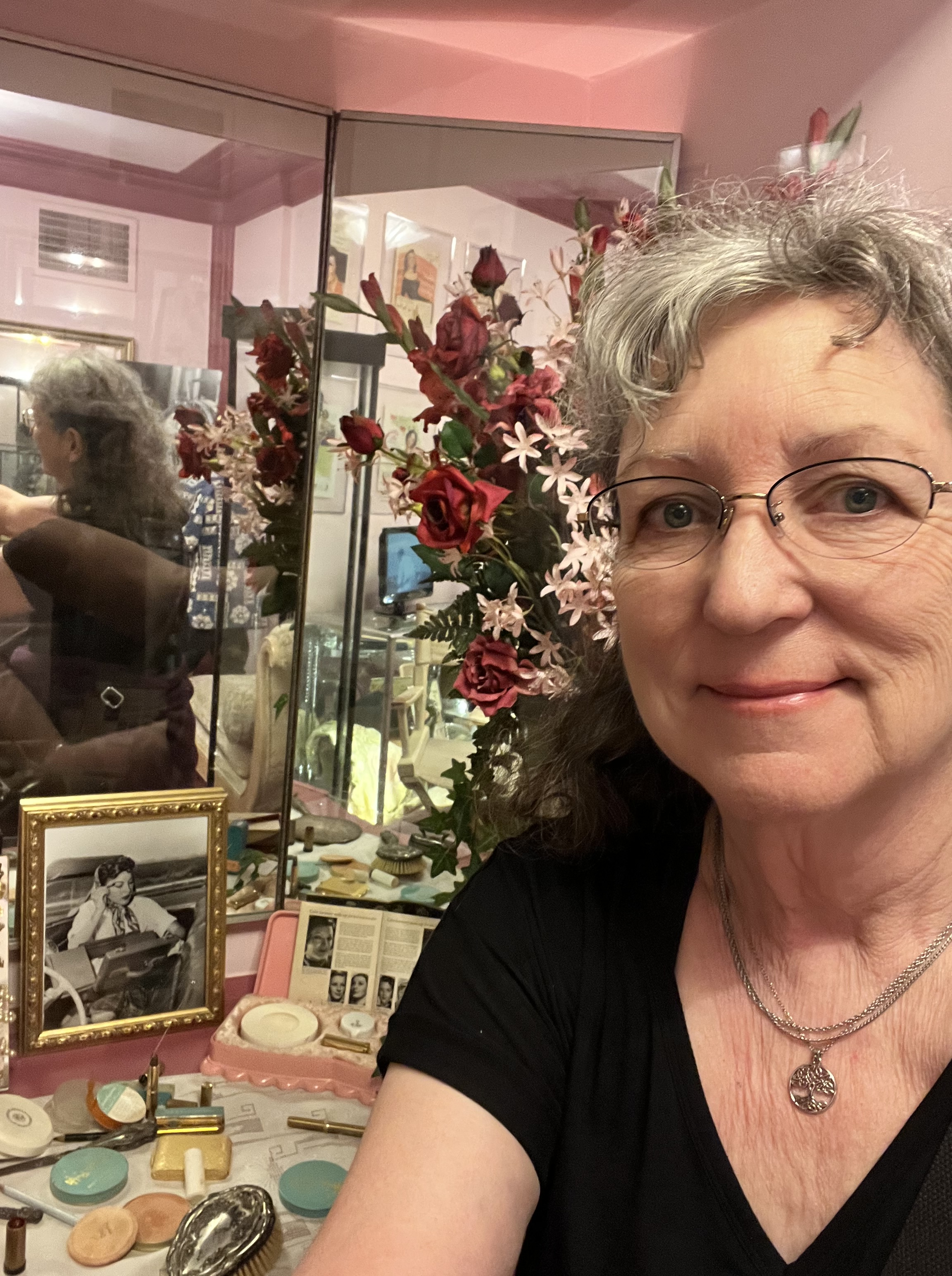 Deb McCaskey – author